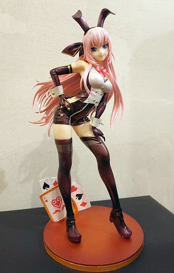Temptation Megurine Luka | Scrolller