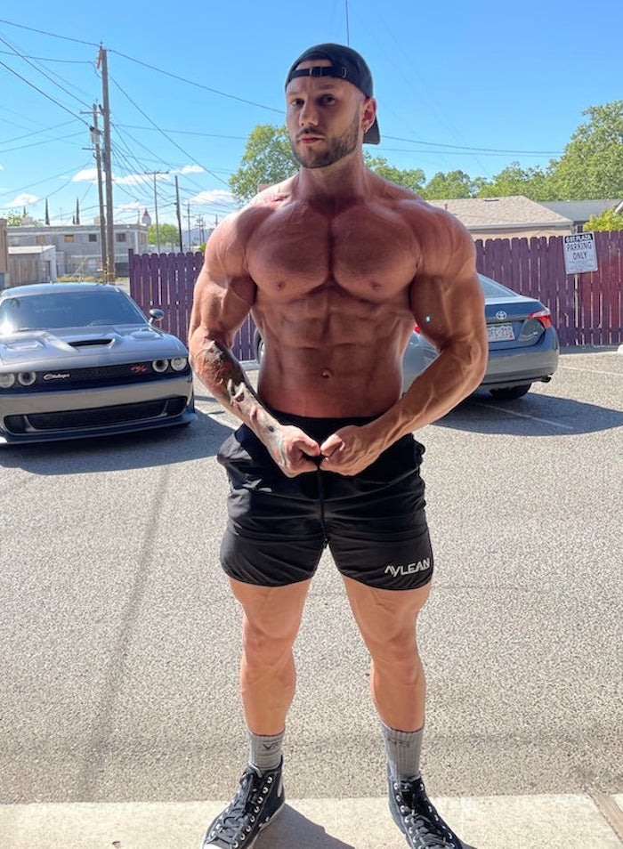 Tensed Hunk | Scrolller