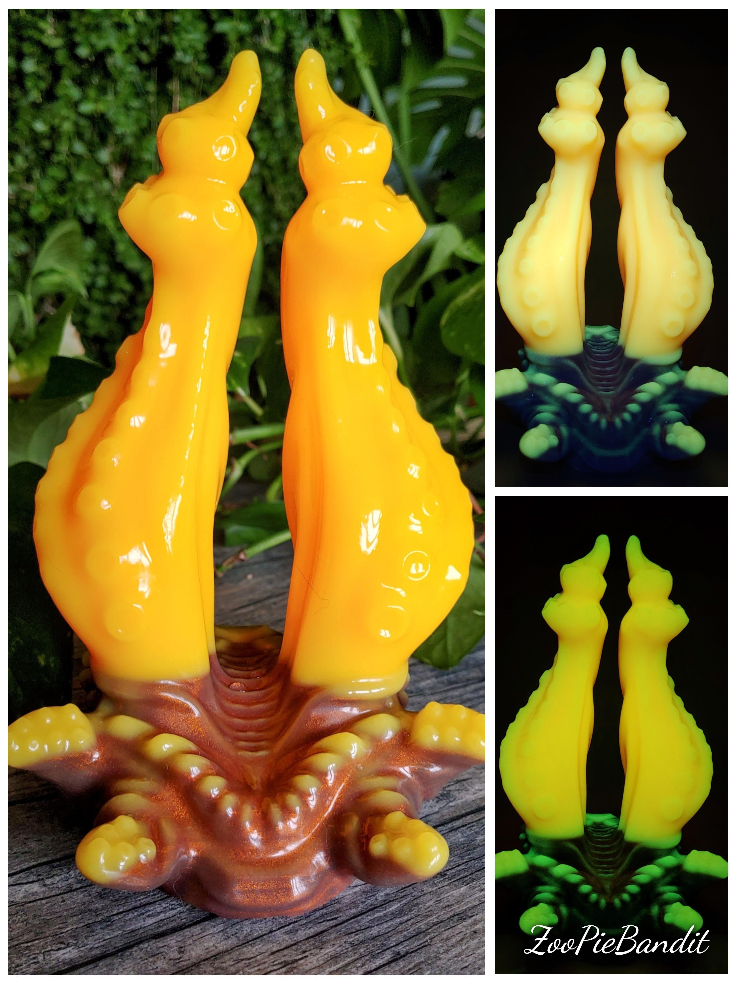 Tentacle Tuesday: My Kira-Gira from Hodge Podge Entourage. The GITD on this beauty left me ...