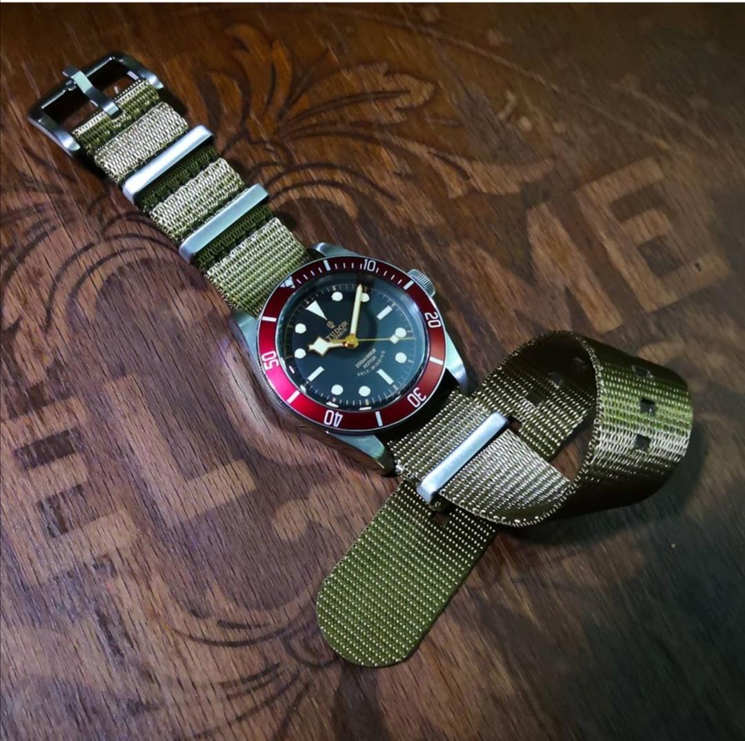 TGIF!.. Getting ready to welcome the weekend. 🌹 | Scrolller