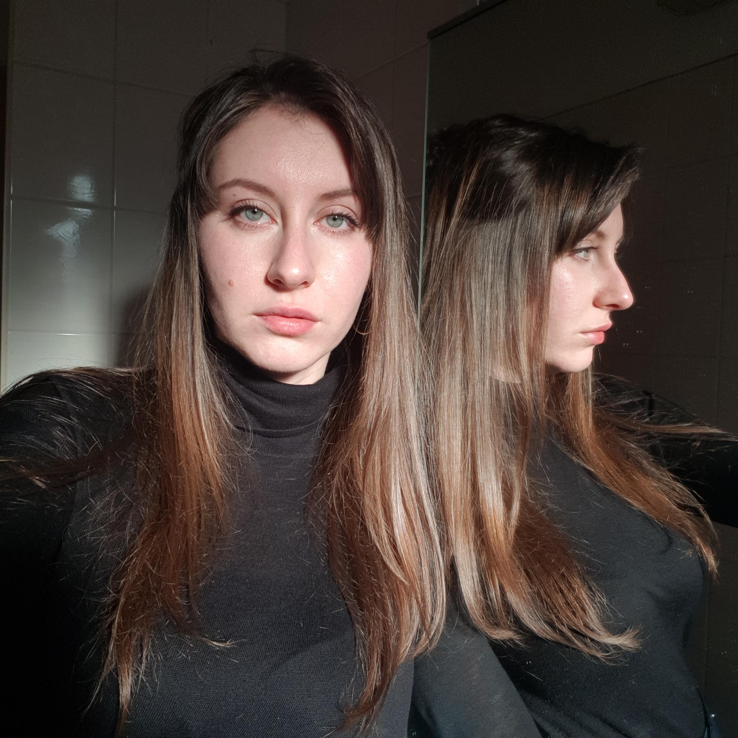 Thank you beautiful ladies! I've learned to appreciate my big nose :) | Scrolller