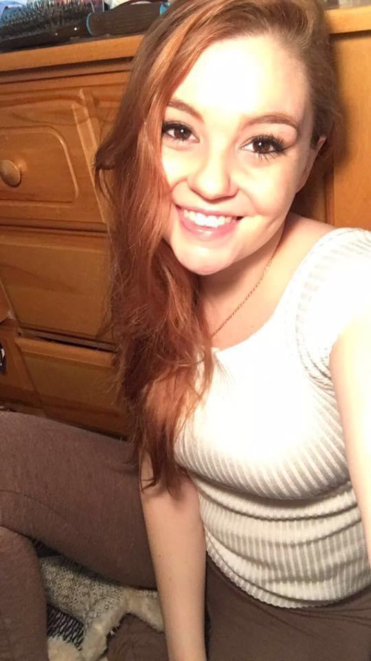 That smile can make any man grow! | Scrolller