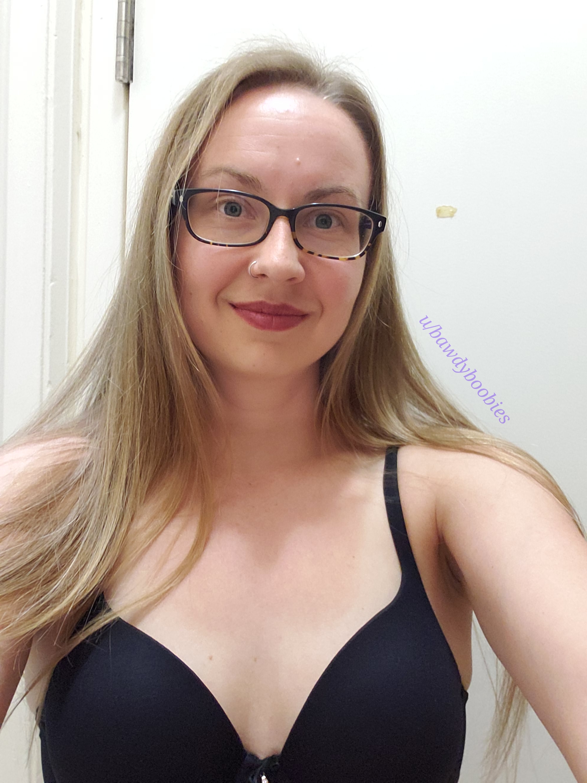 The asymmetrical pattern on my glasses is why I bought them | Scrolller