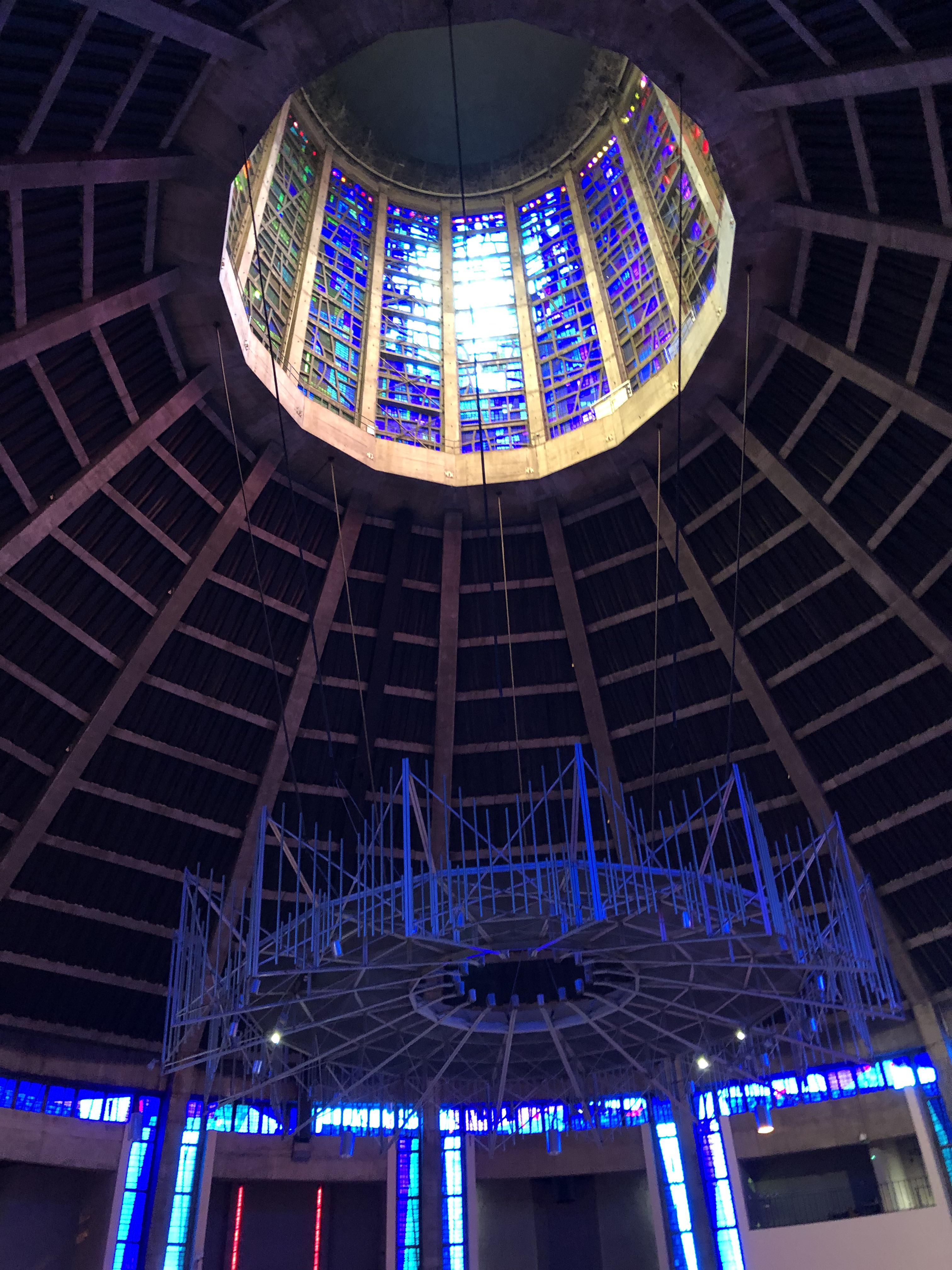 The awesome Metropolitan Cathedral | Scrolller