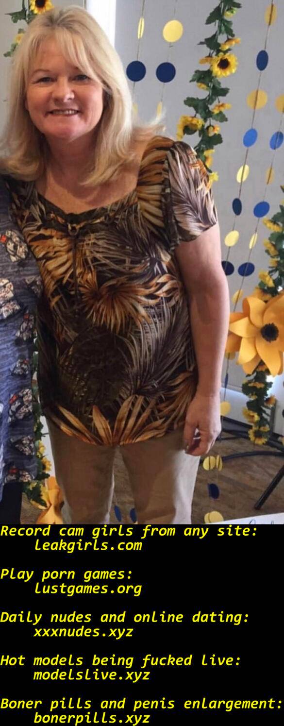 The beautiful gilf Lisa. | Scrolller