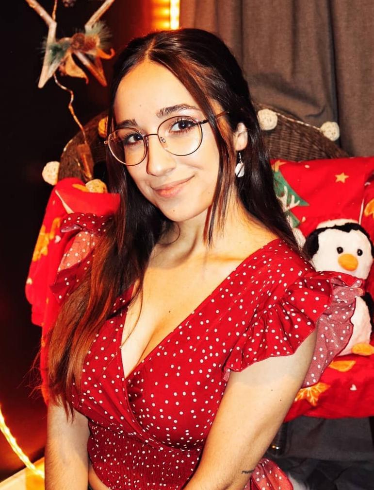 The beautiful Maya asmr | Scrolller