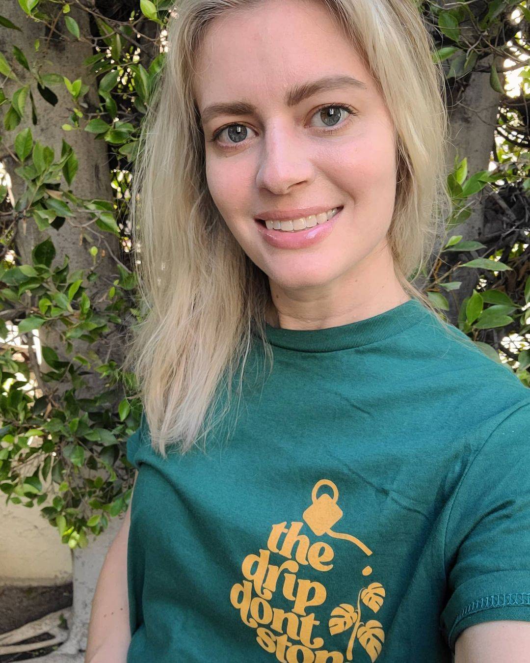 Elyse Willems - The Drip Don't Stop | Scrolller