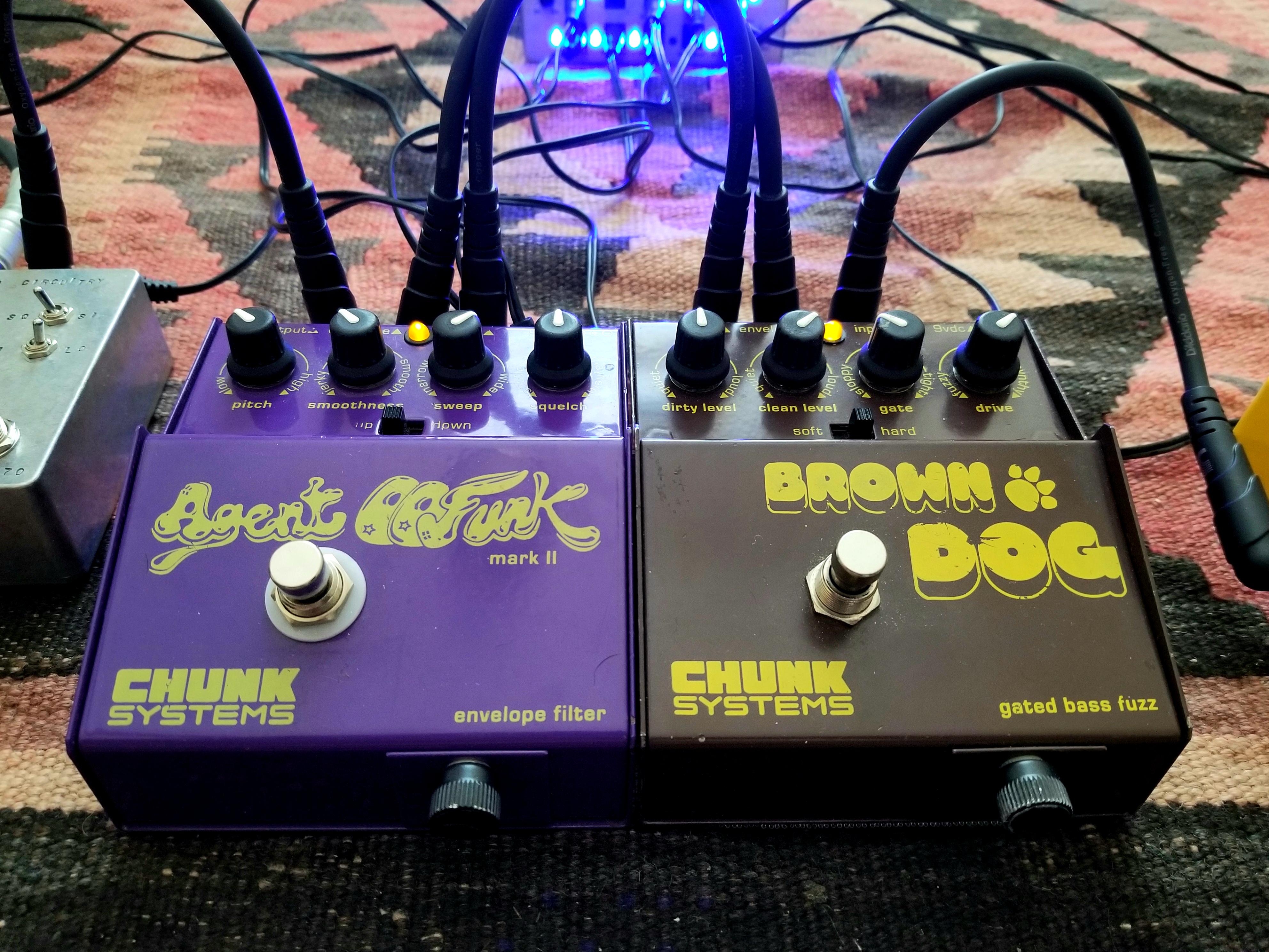 The dynamic duo | Scrolller