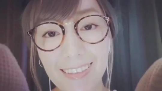 The full video's been posted before, but this part is just adorable to ...