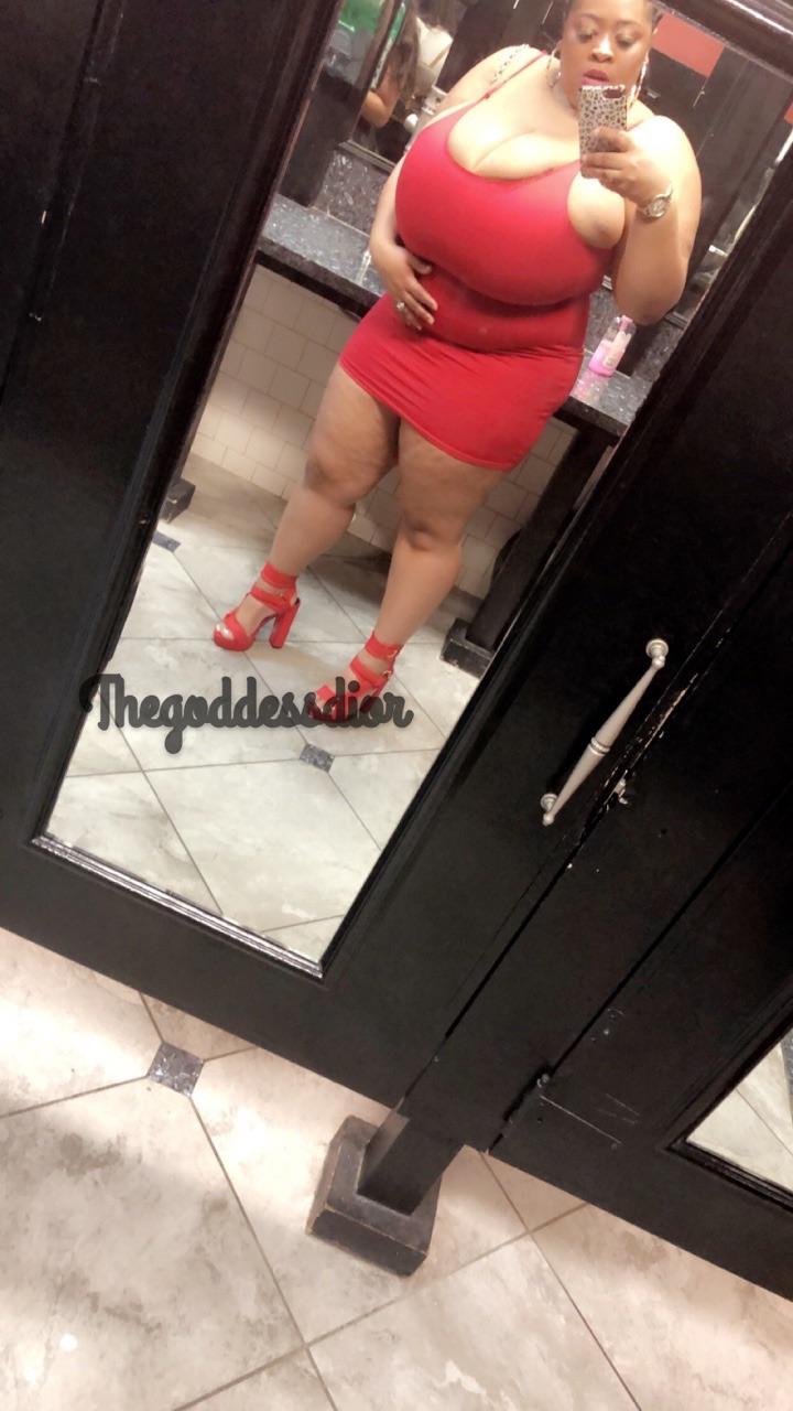 The goddess dior- red dress 🤯 | Scrolller