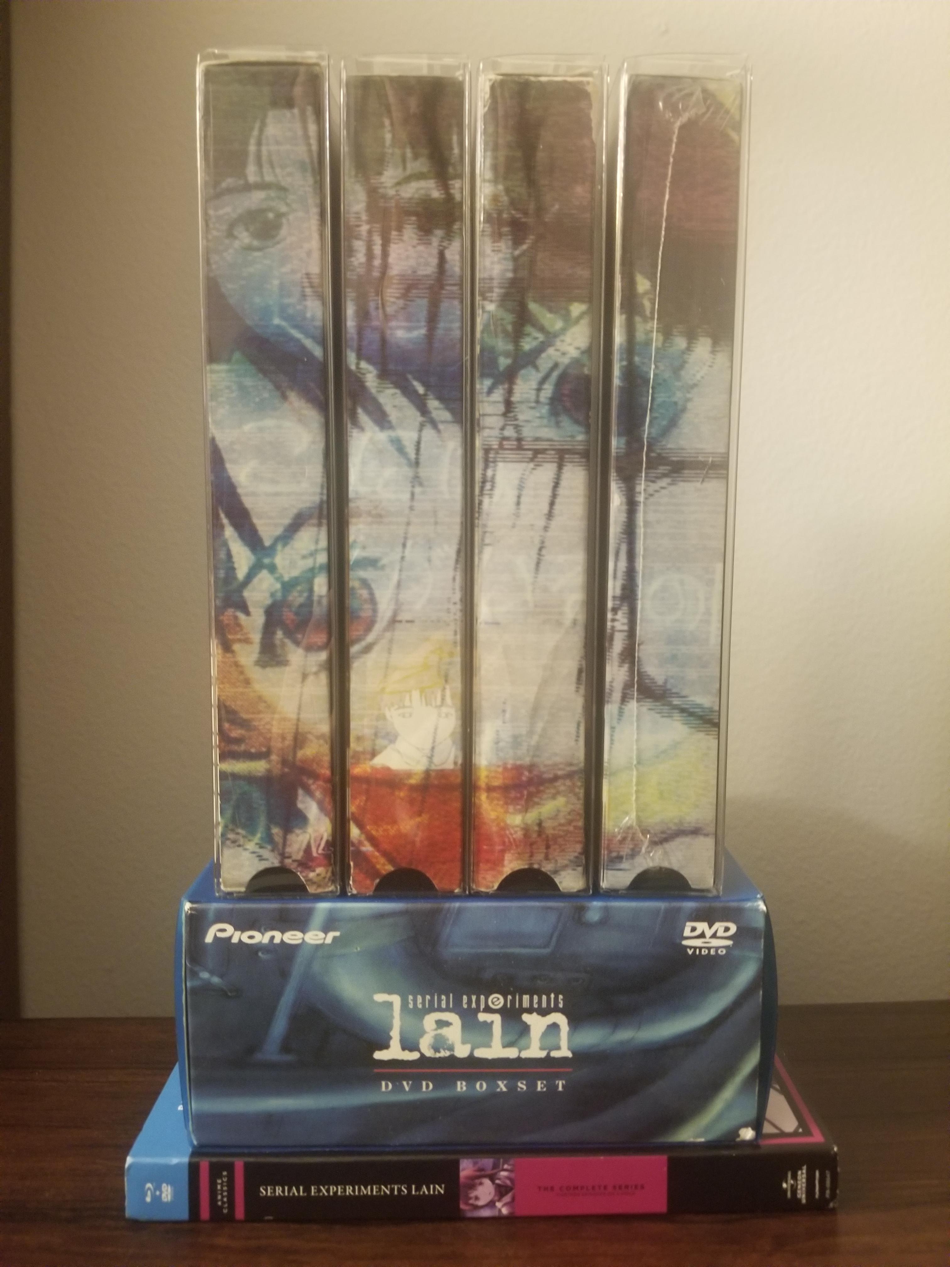 The leaning tower of lain | Scrolller