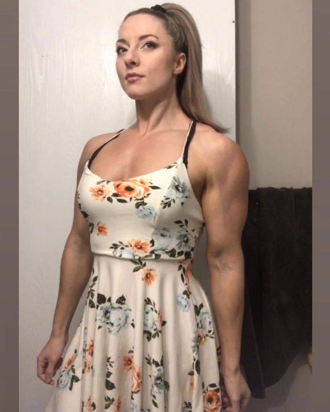 The Norwegian Lifting Goddess | Scrolller