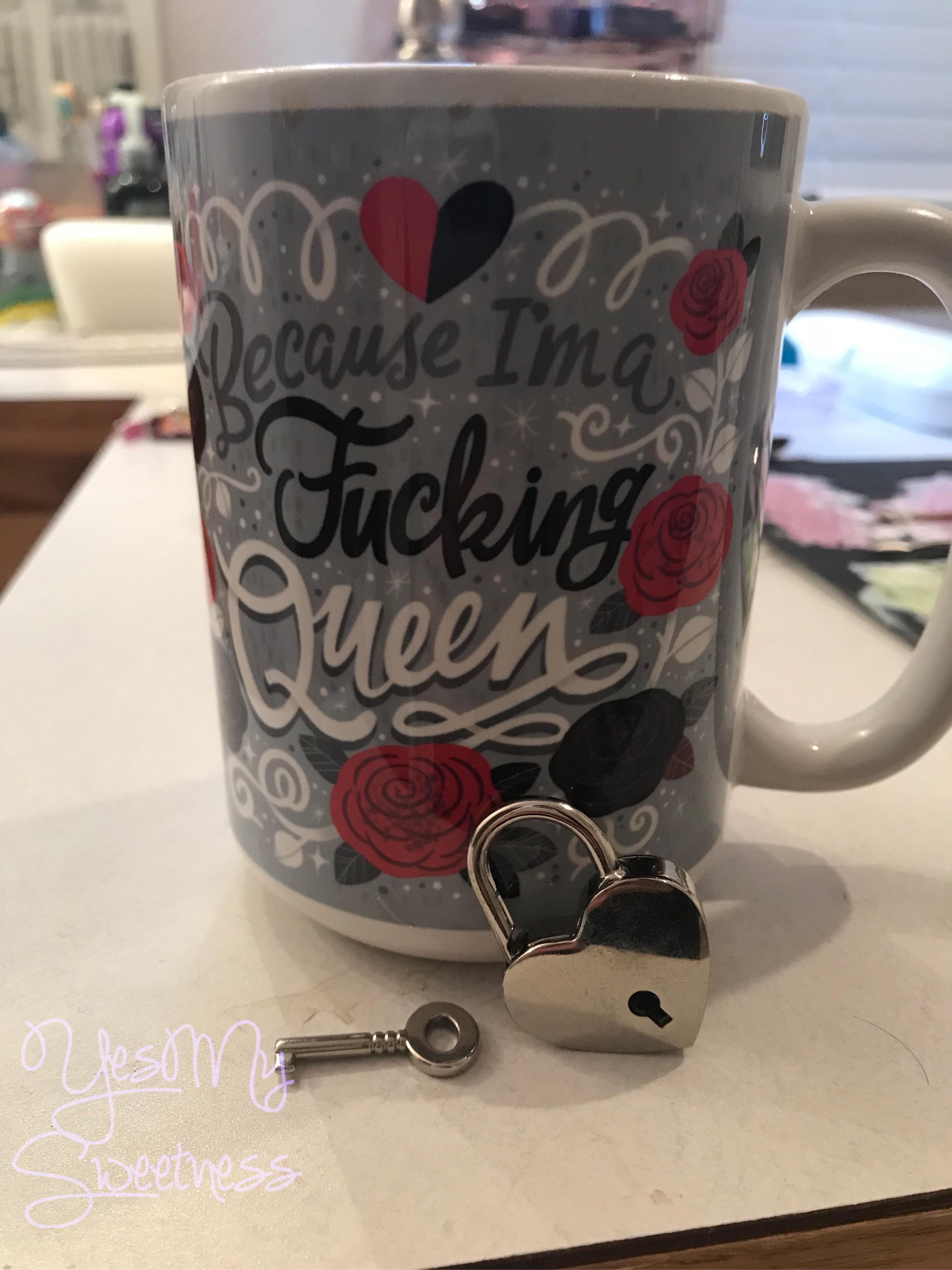 The Queen’s favorite coffee mug | Scrolller