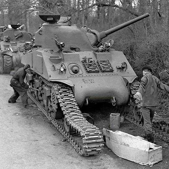The repair of a sherman tank | Scrolller