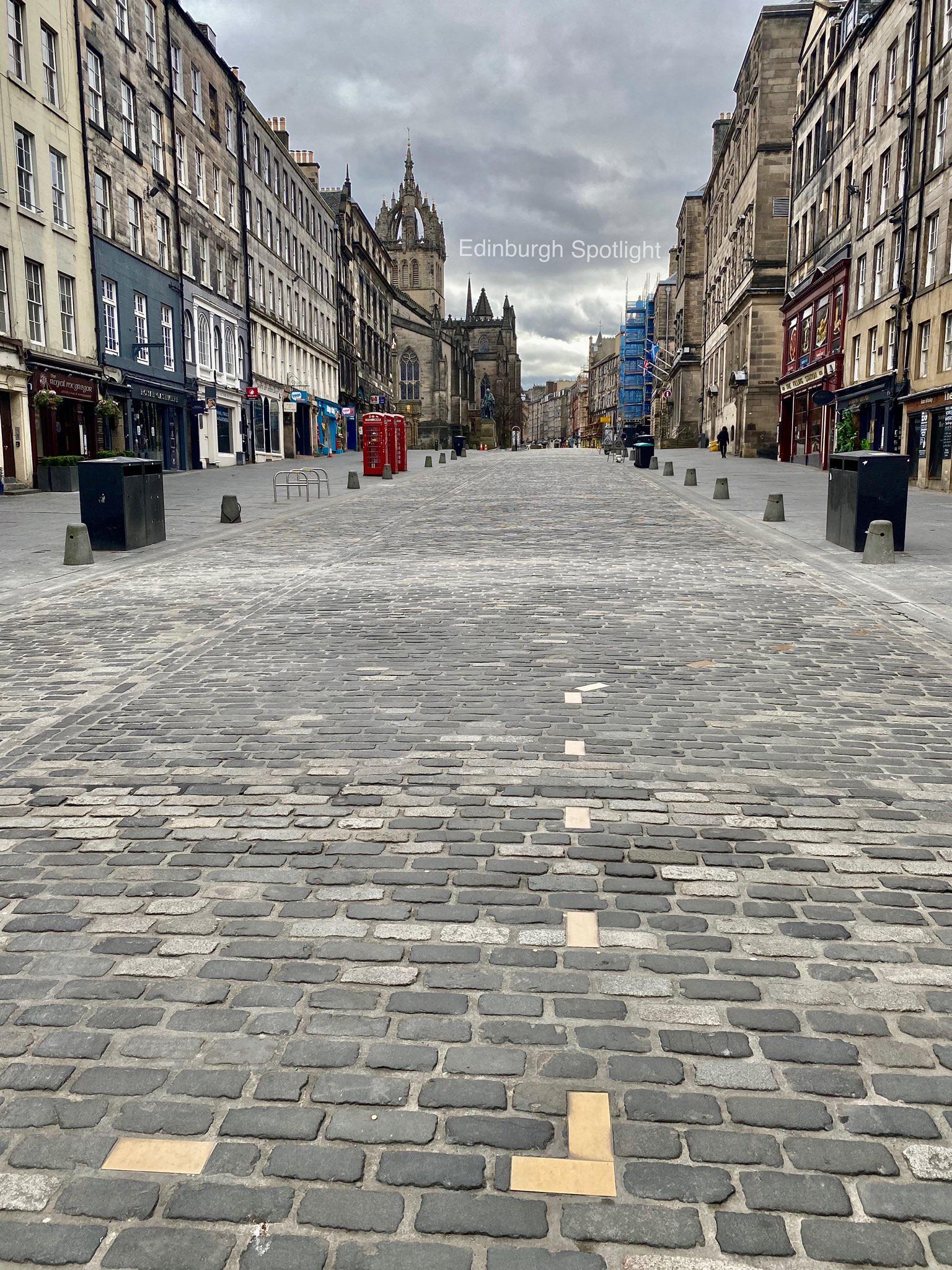 The Royal Mile, Edinburgh | Scrolller