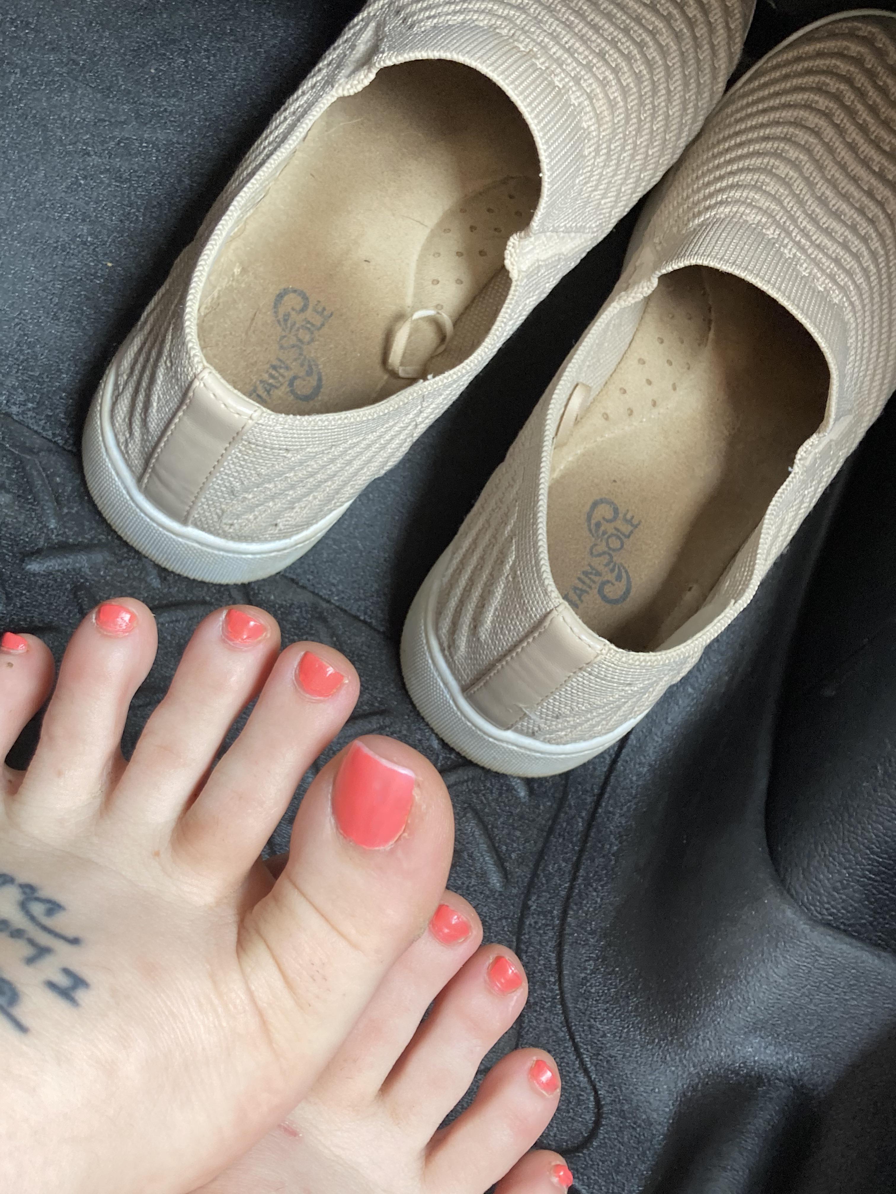 The Smelly shoes I own 🥵 | Scrolller