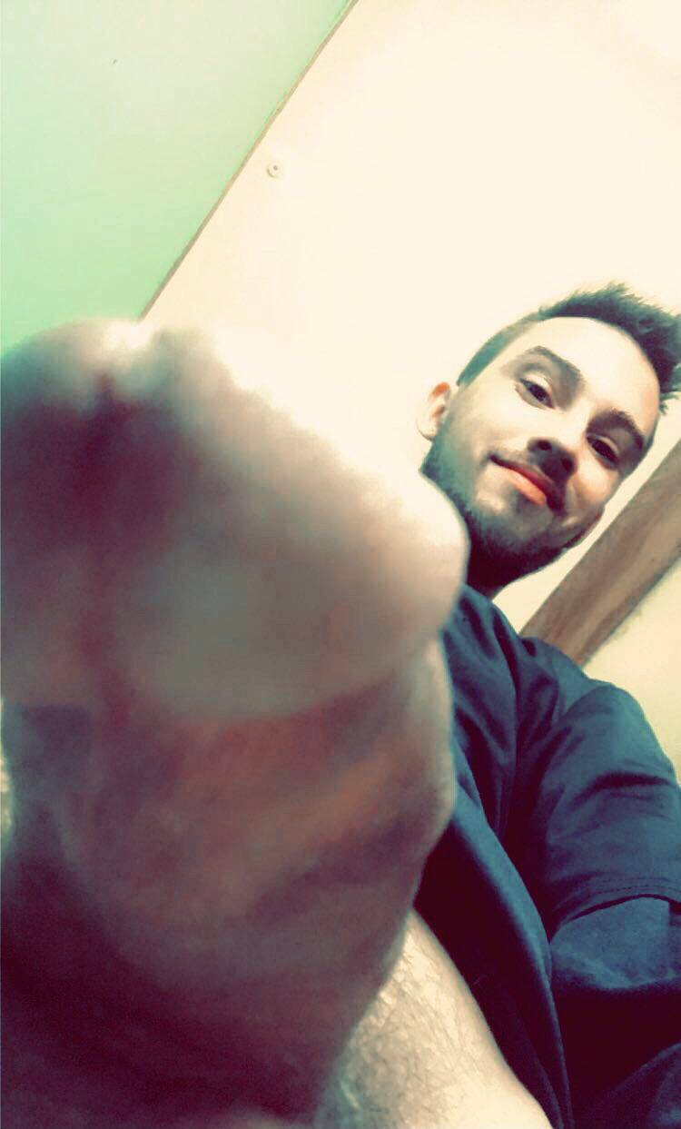 26 just exploring | Scrolller