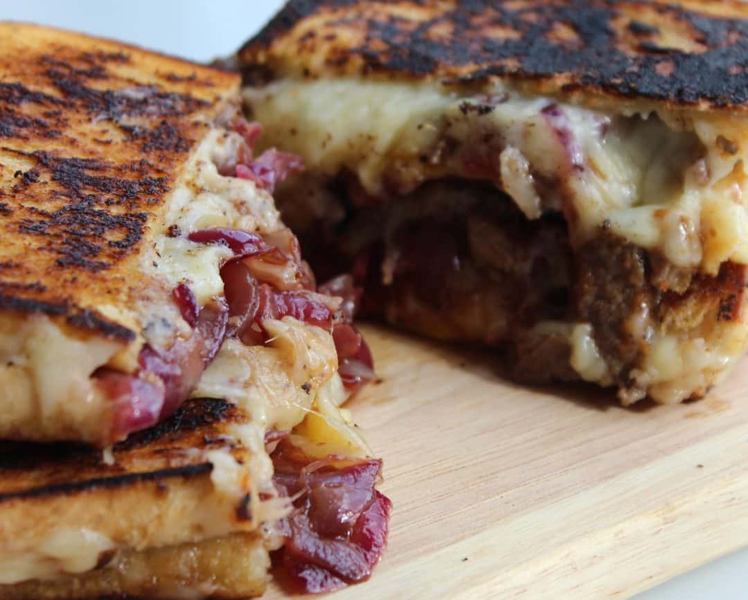 The Ultimate Steak Melt [recipe] | Scrolller