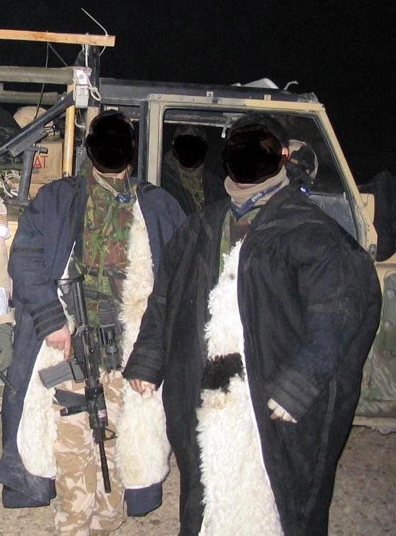 The uniforms worn by British SAS | Scrolller