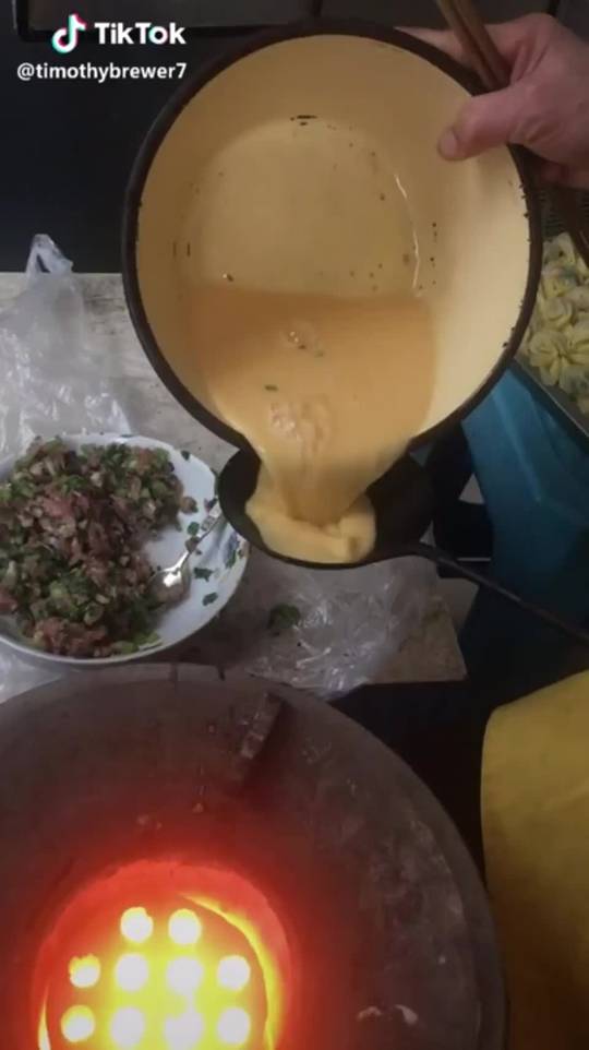The way these egg dumplings are made | Scrolller
