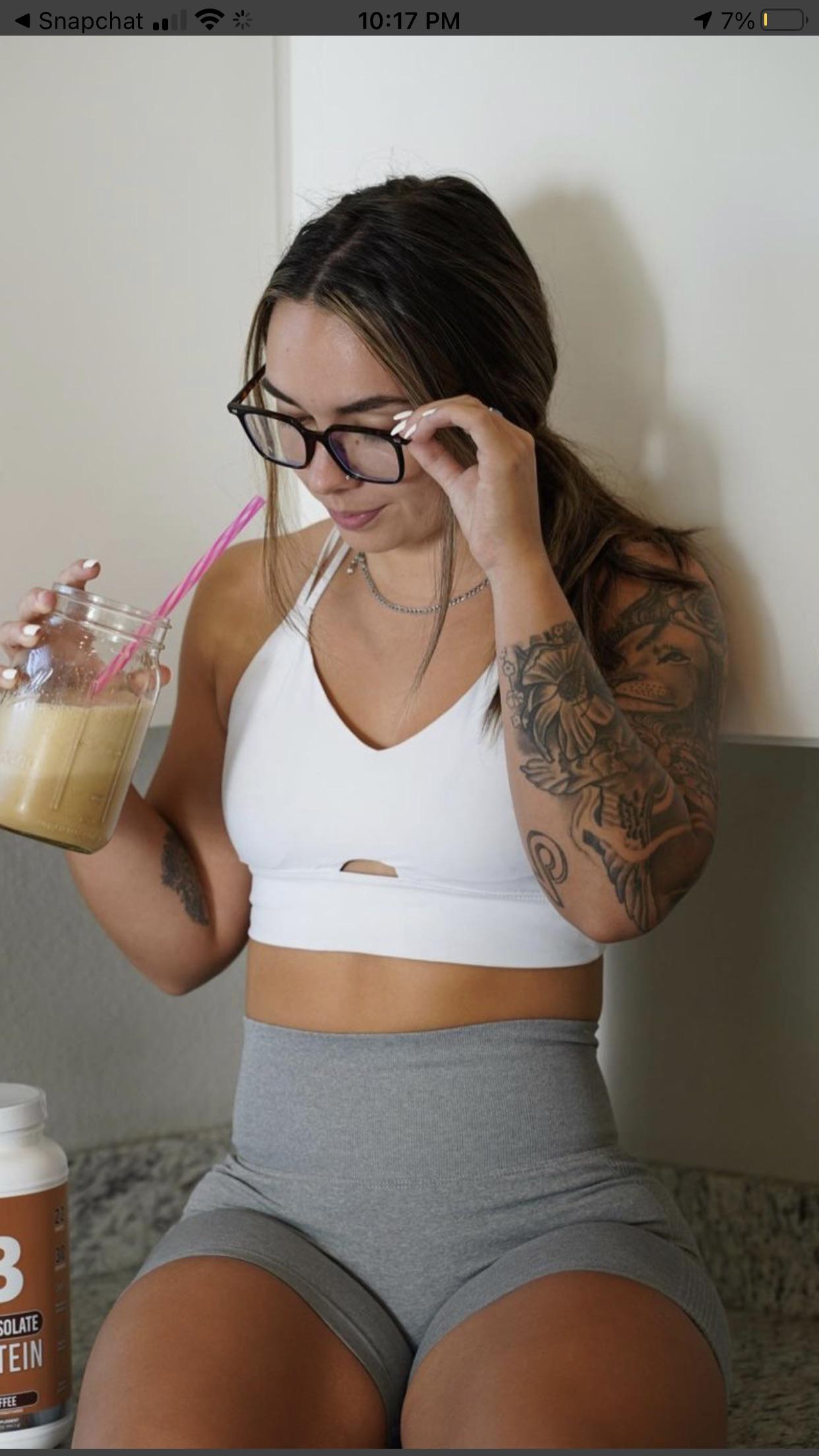 Discover more like Abbyberner: Them legs tho🥵😋 and Related Content | Scrolller