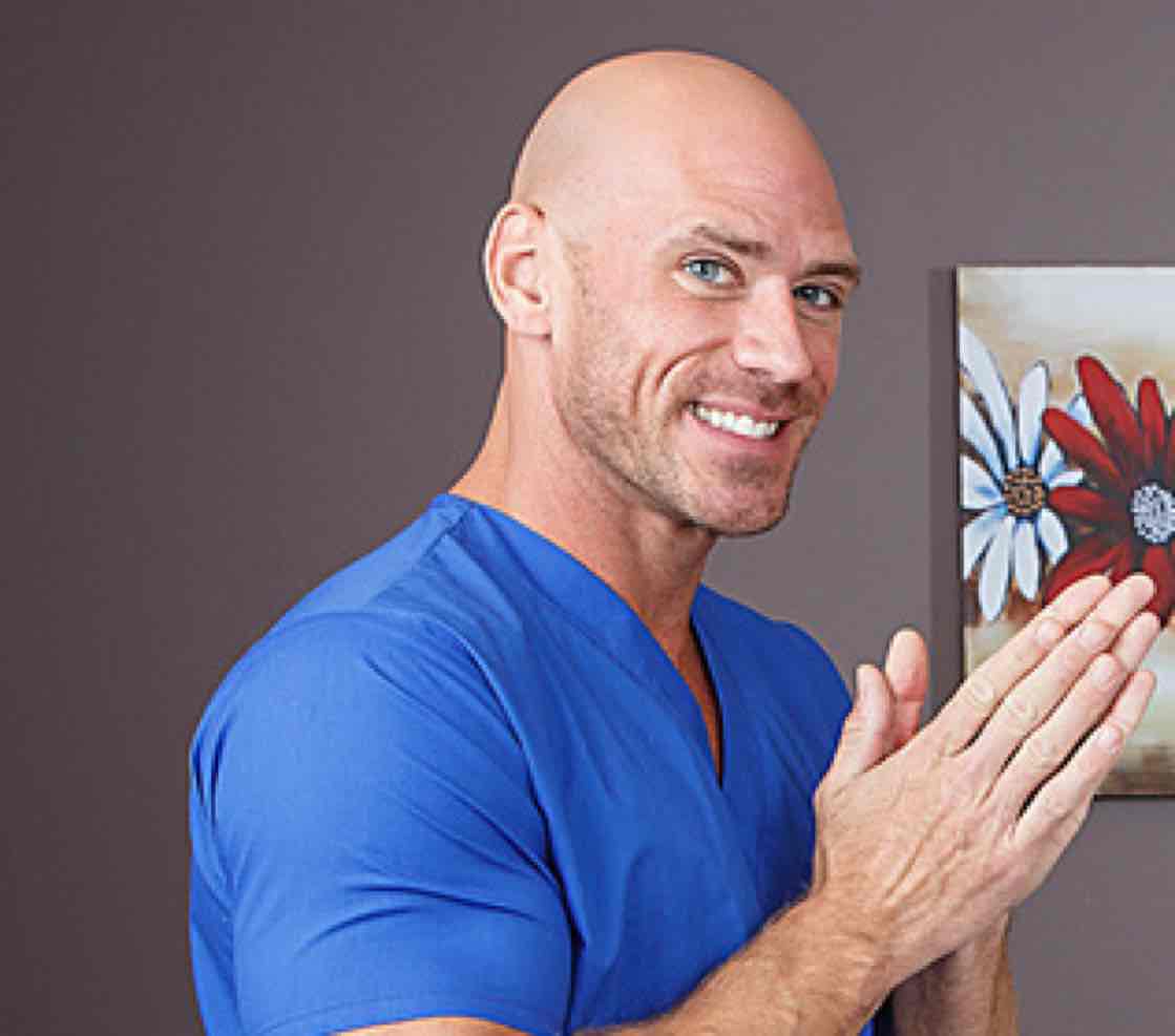 they-say-the-bald-character-is-the-strongest-scrolller