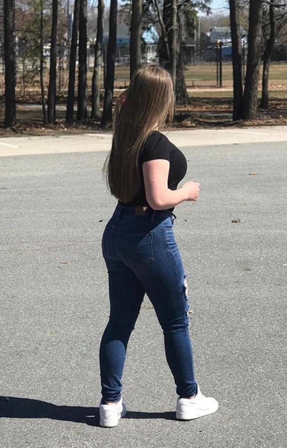 Thicc shawty | Scrolller