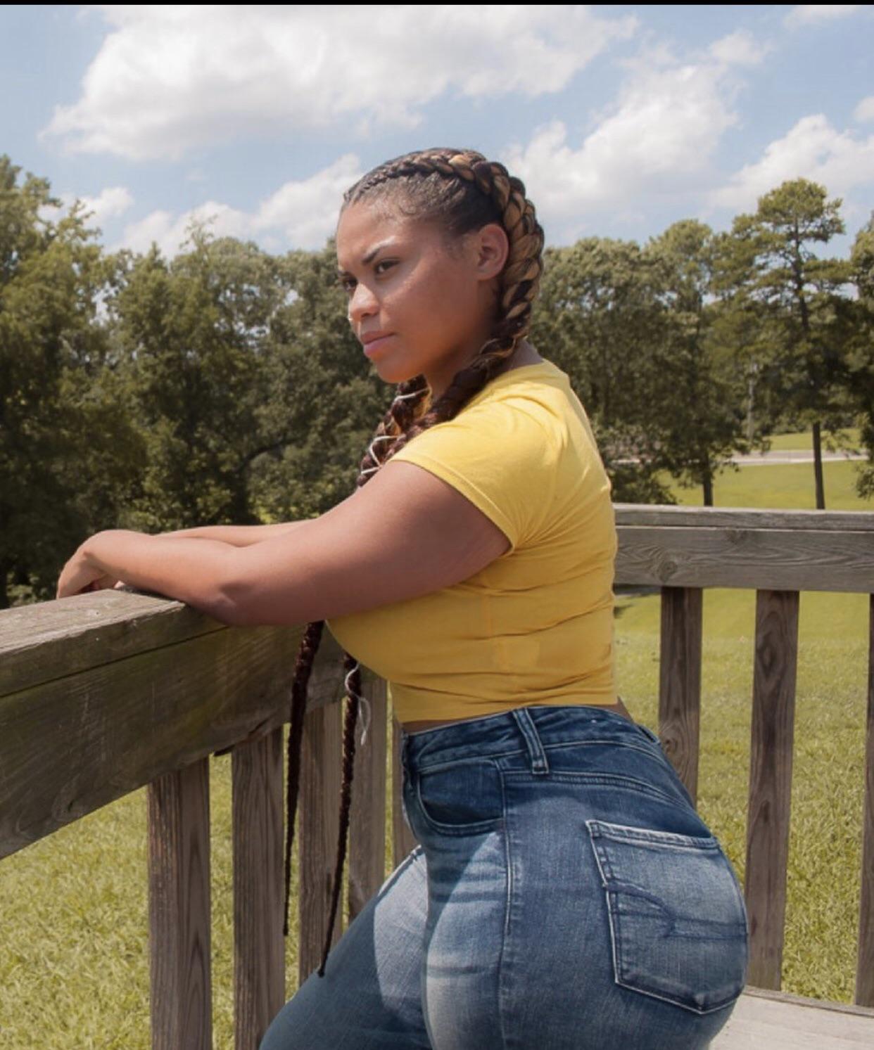 thick ash | Scrolller