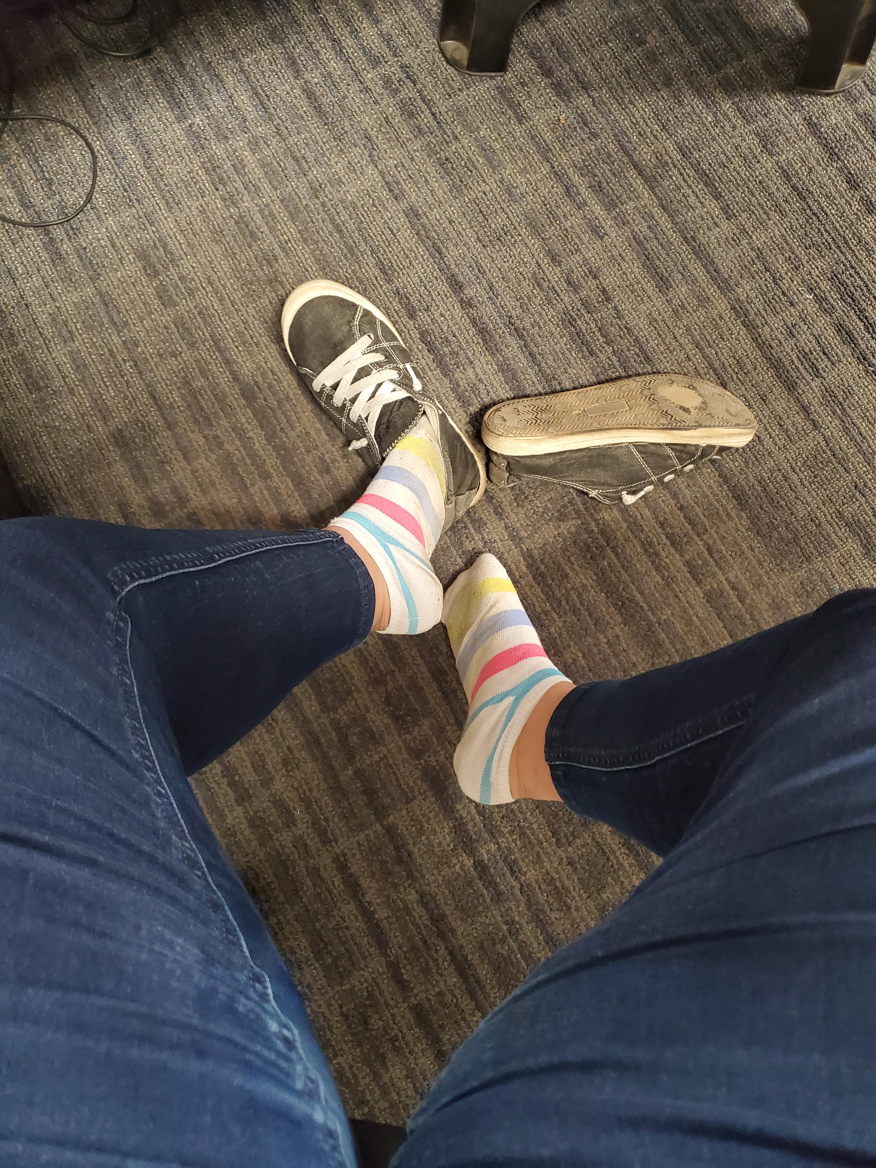 Thick thighs to crush you. Smelly socks to rub all over your face. | Scrolller