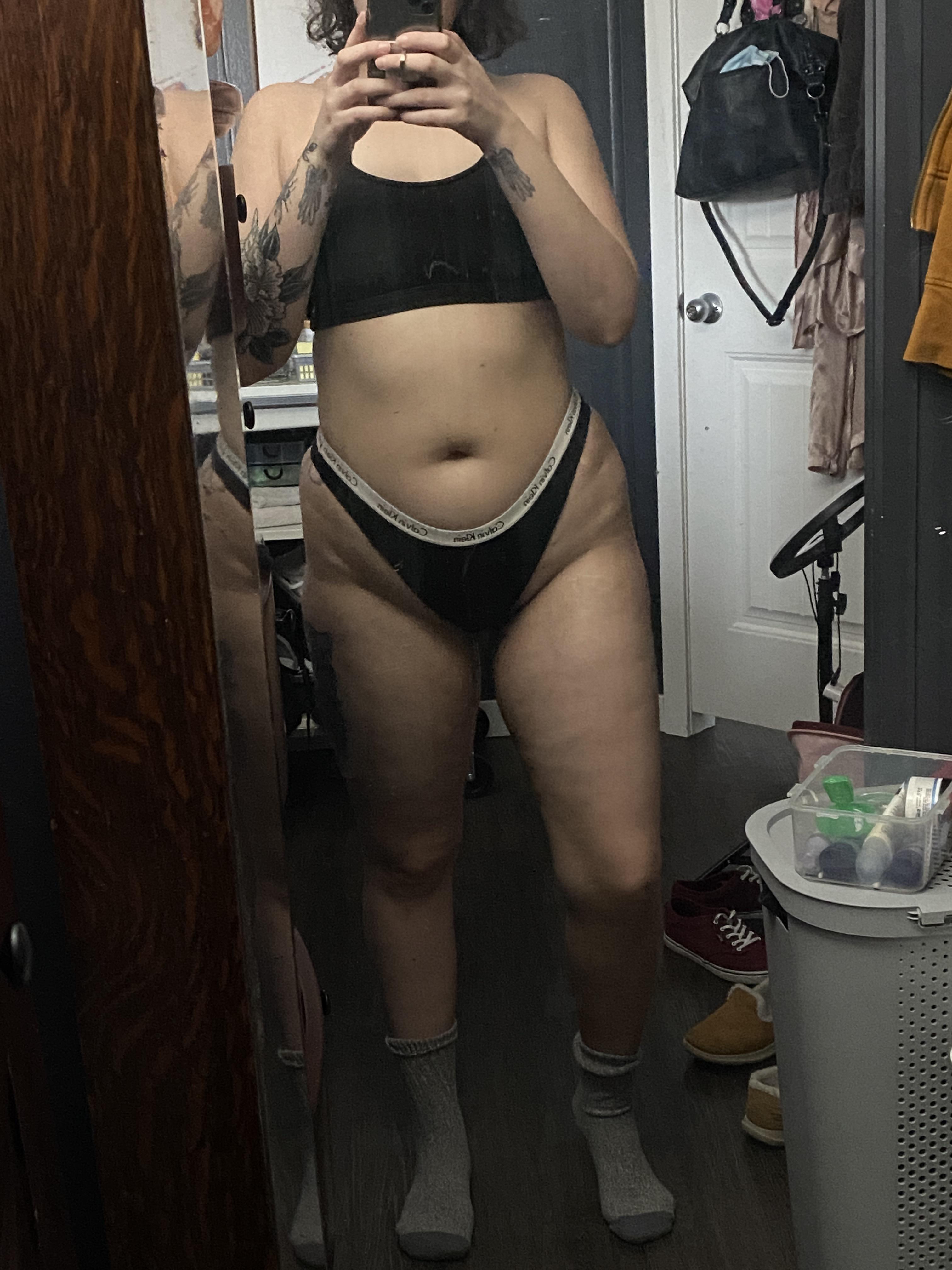 Thicker than a Snickers 😘 | Scrolller