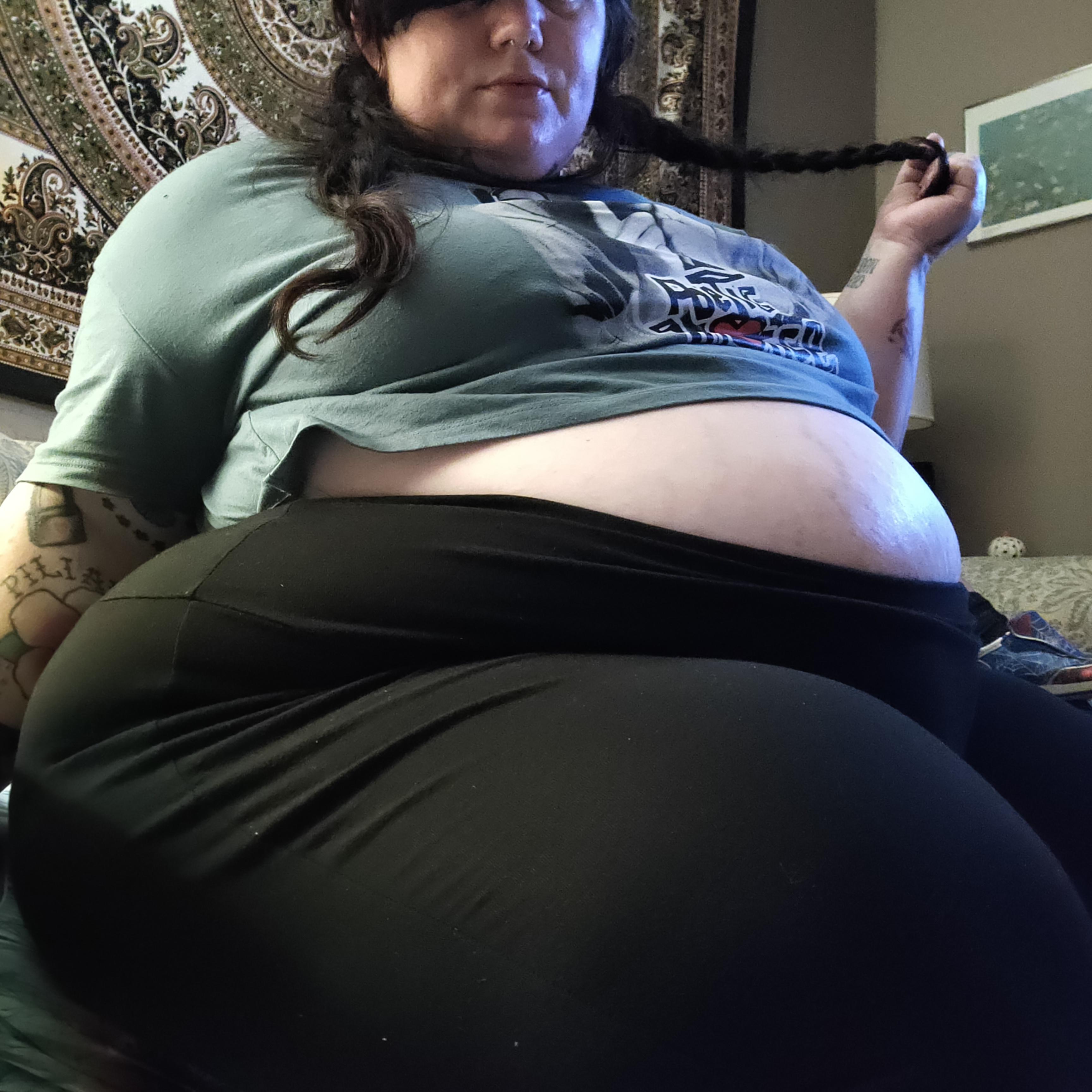 Thicky thick | Scrolller