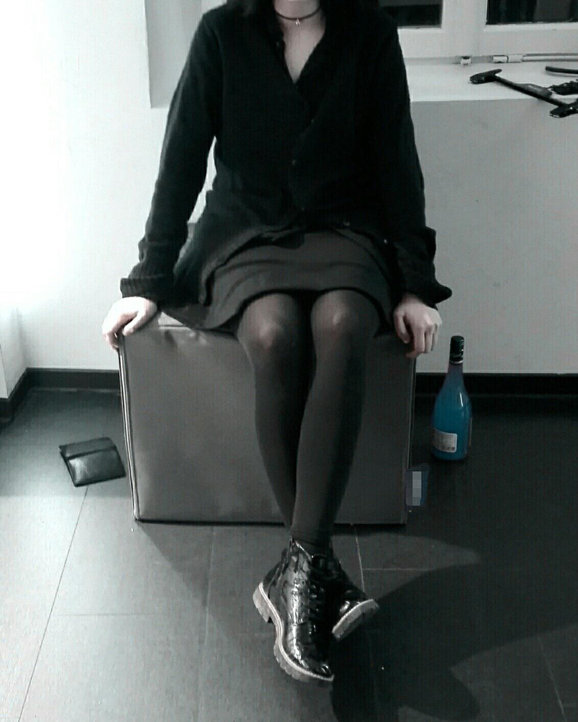 thighs :D | Scrolller