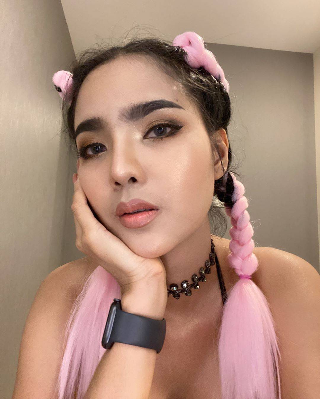 Thinking | Scrolller