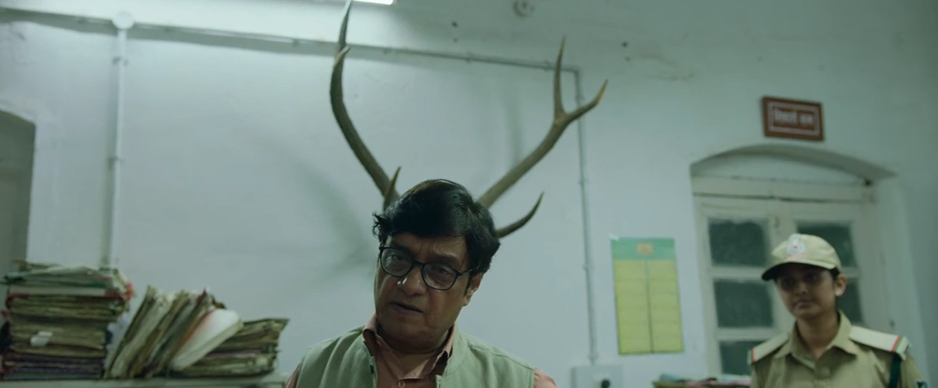 This clever shot in Amit Masurkar's Sherni (2021) | Scrolller