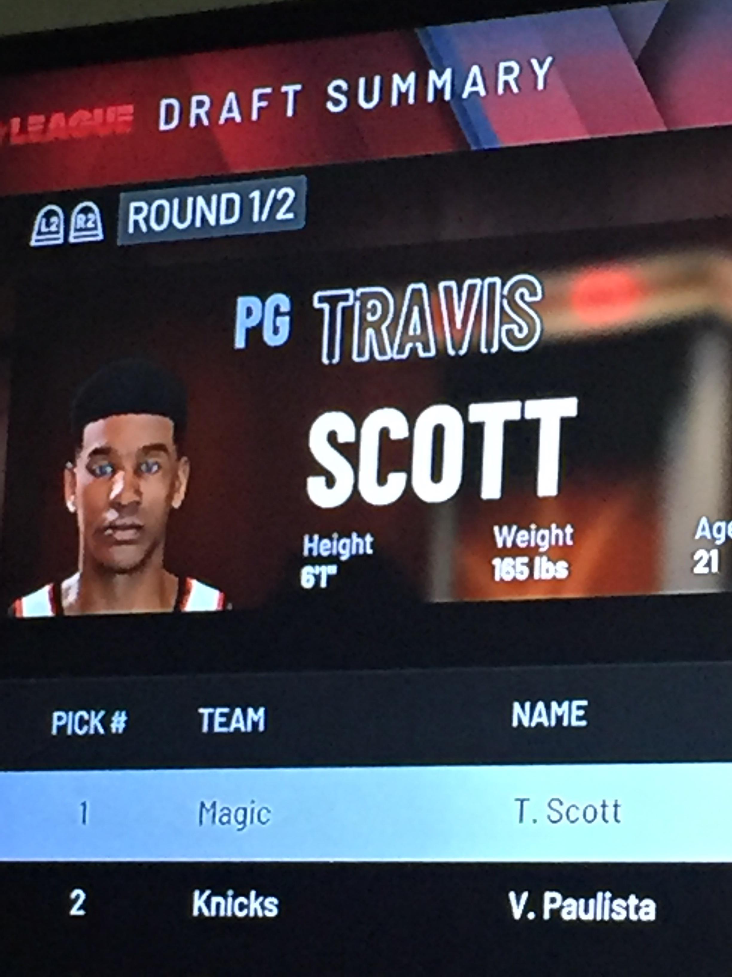 This fake Travis Scott | Scrolller