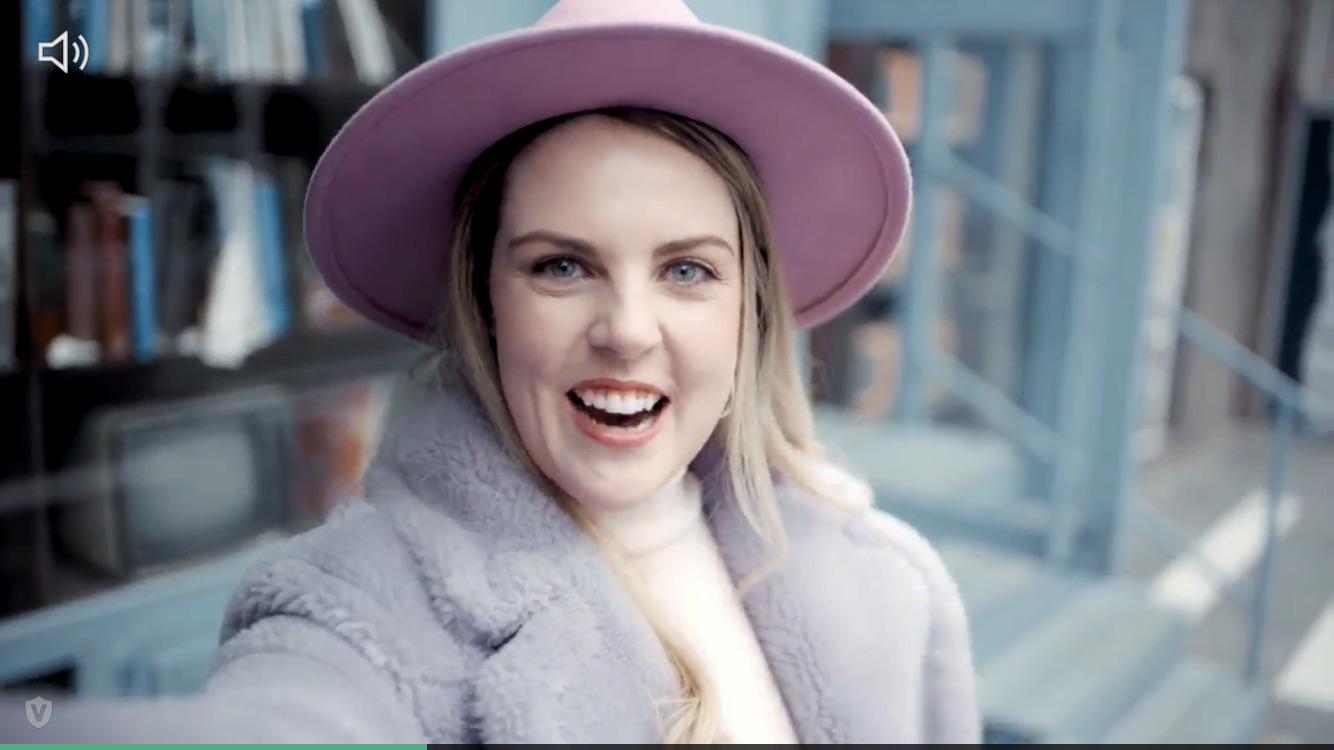 This girl from the tikTok ads | Scrolller