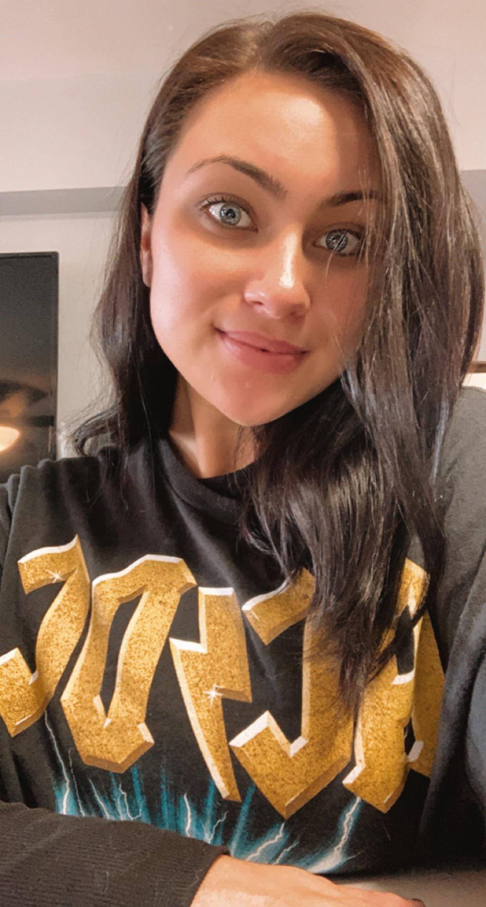 This Girls Got Rhythm And A New Ac⚡️dc Shirt Scrolller