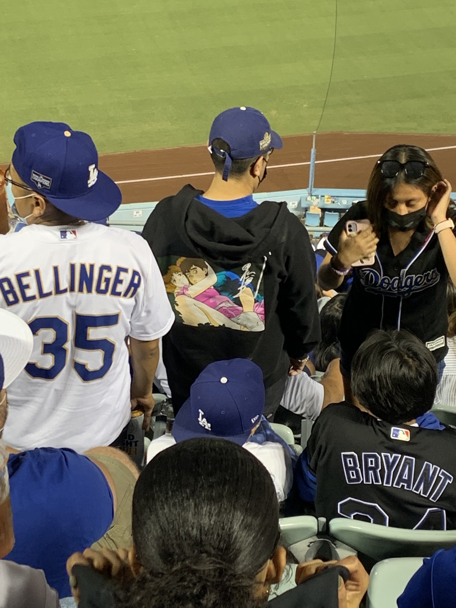 This guy at a family friendly baseball game | Scrolller