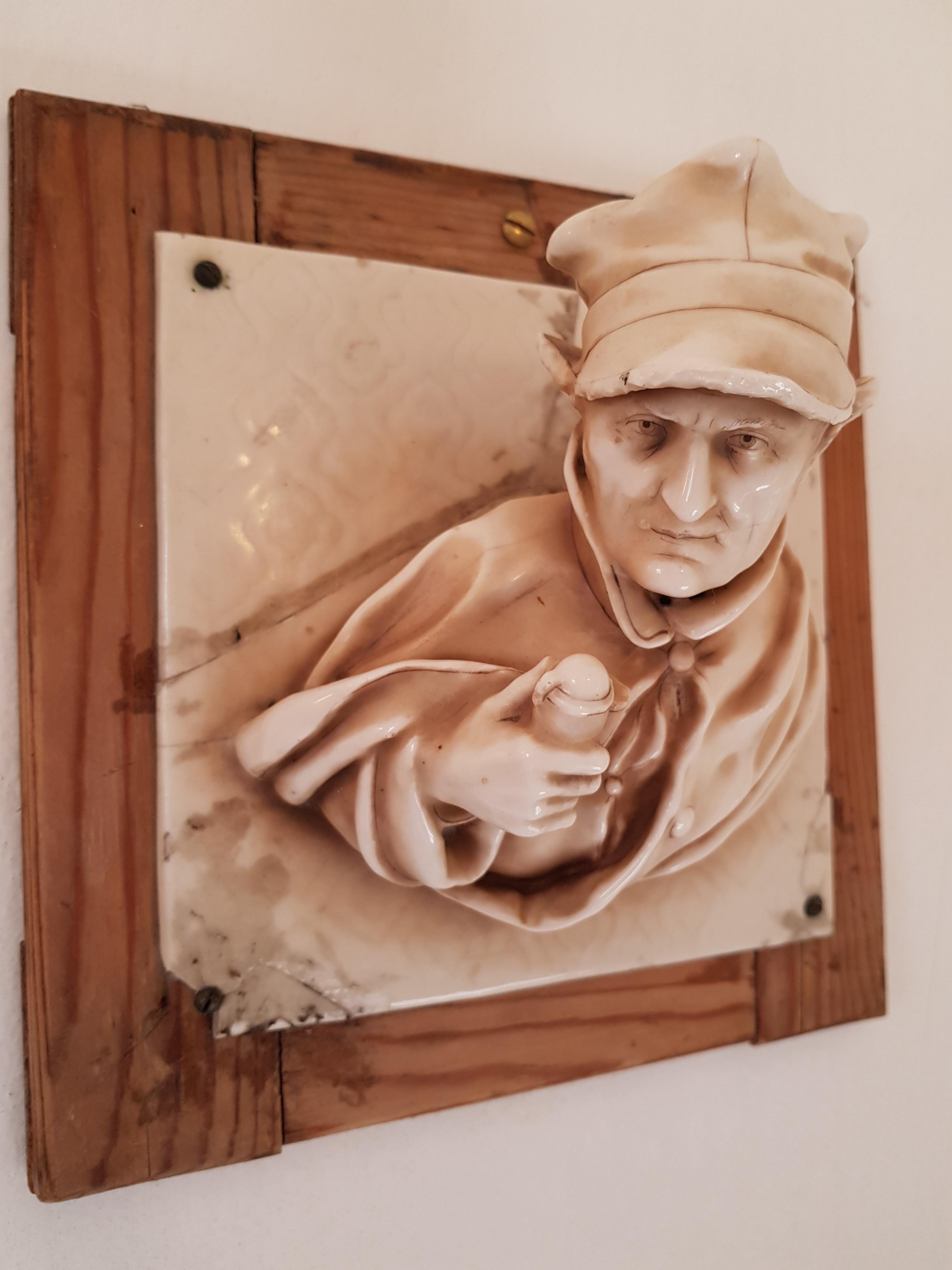 This guy on a Restaurant's wall | Scrolller