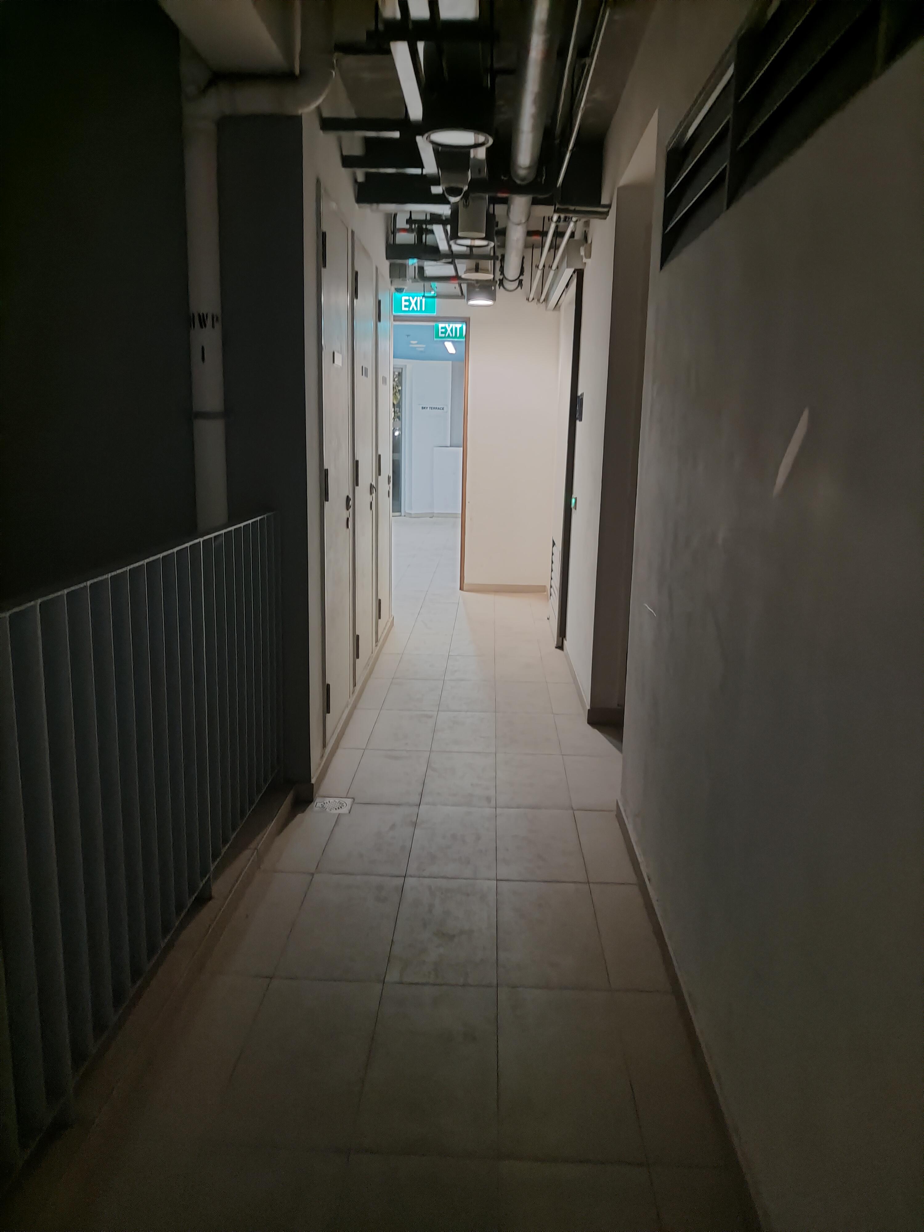 This hallway feels... Off? | Scrolller