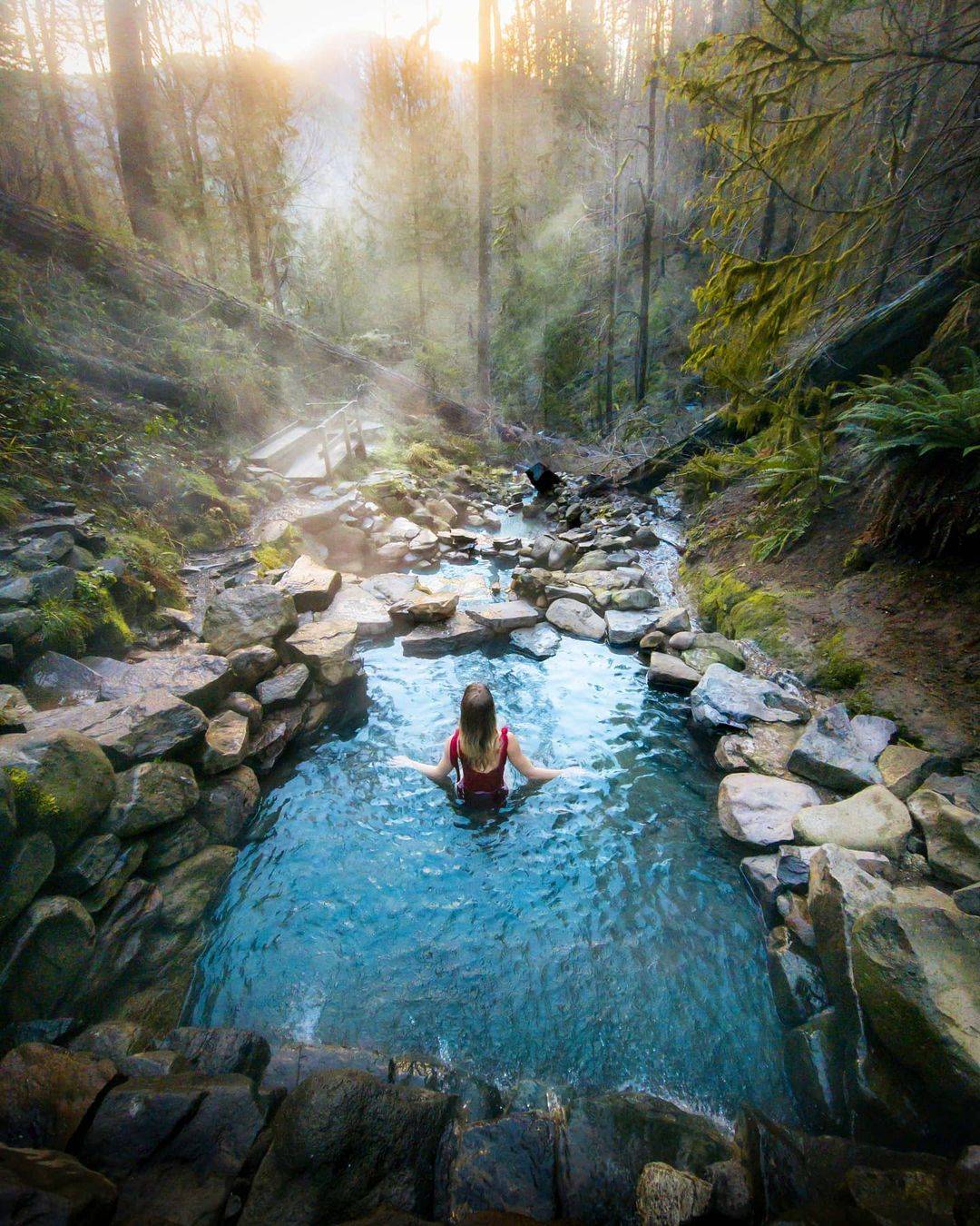 This Hot Spring In Oregon | Scrolller