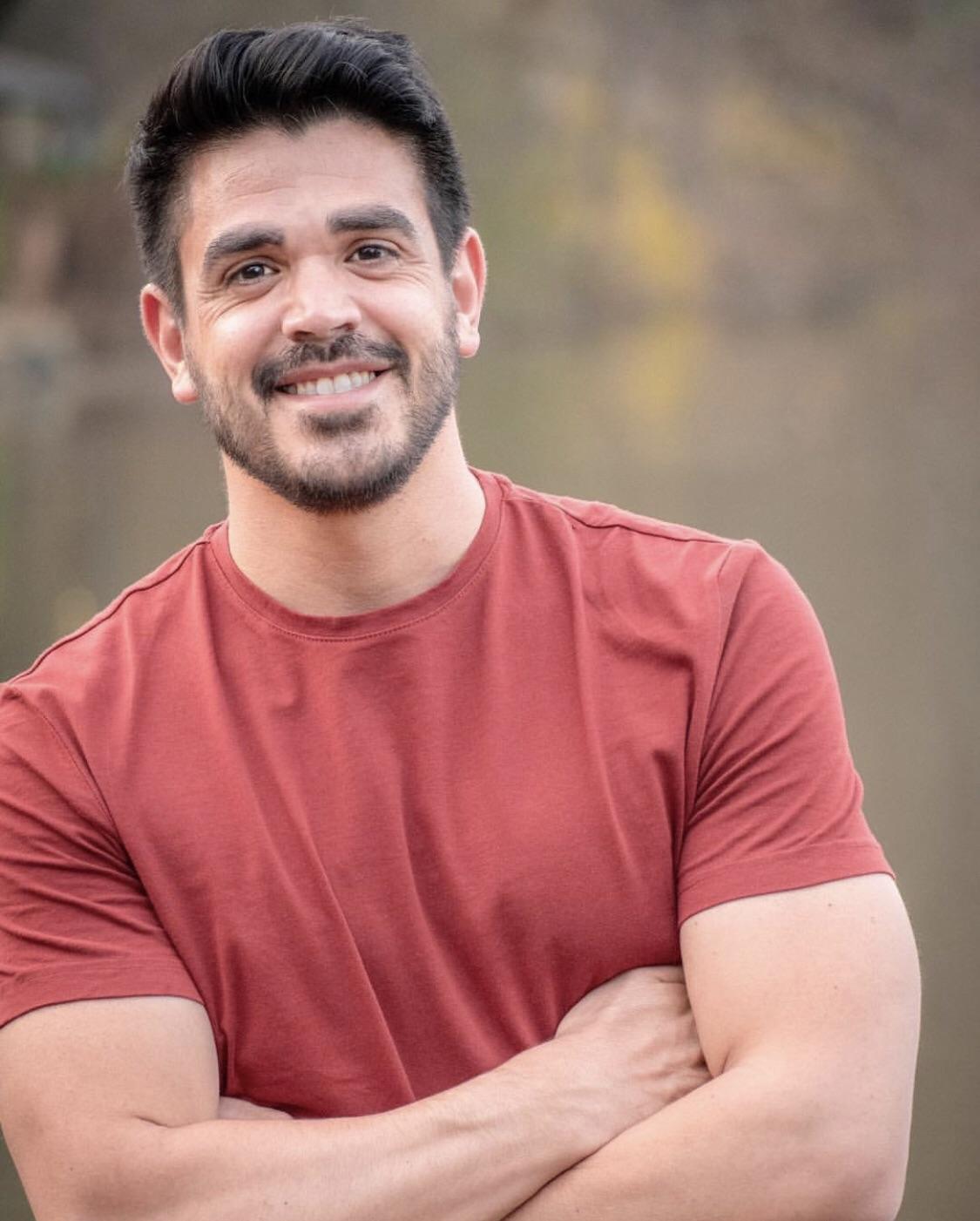 This Instagram Influencer, top or bottom? | Scrolller