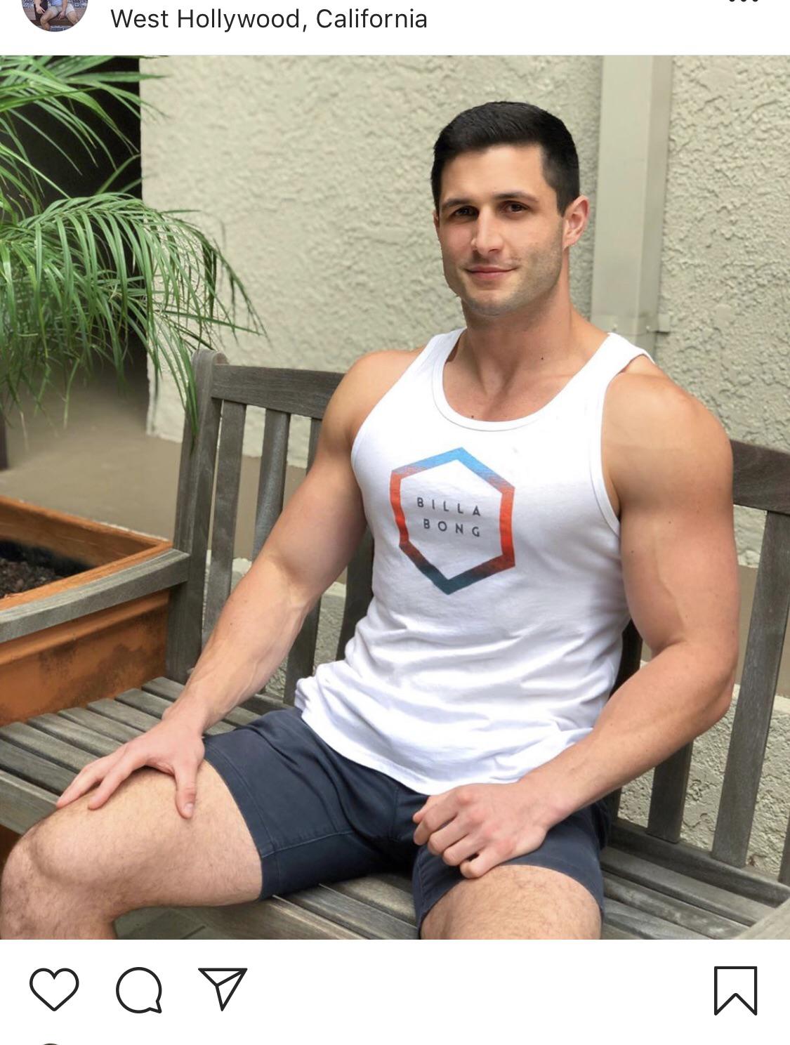 This Instagrammer, top or bottom? | Scrolller