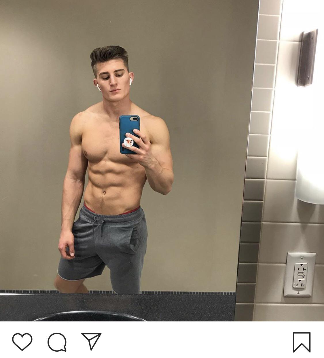 This Instagrammer, top or bottom? | Scrolller