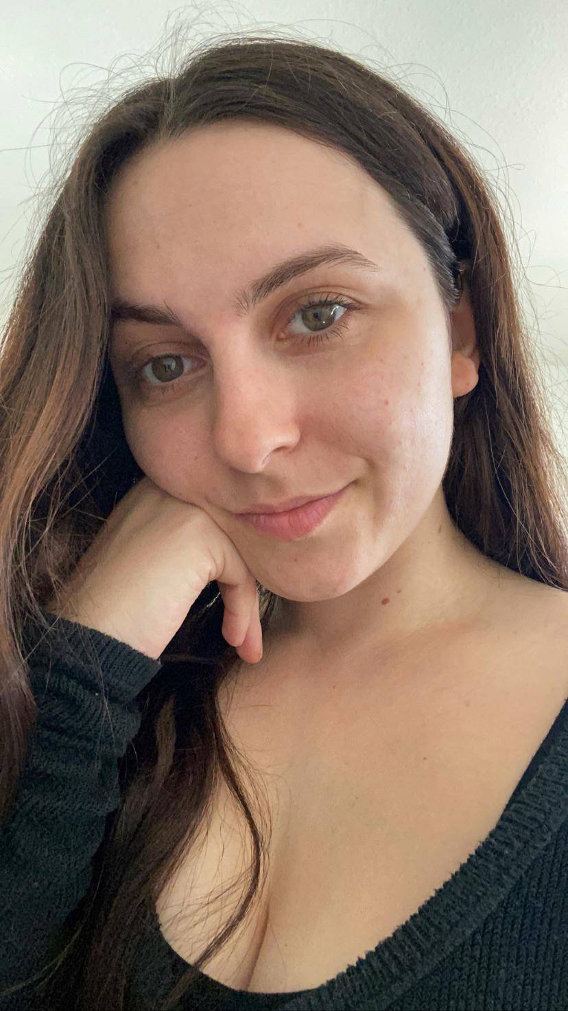 I don’t even own foundation | Scrolller