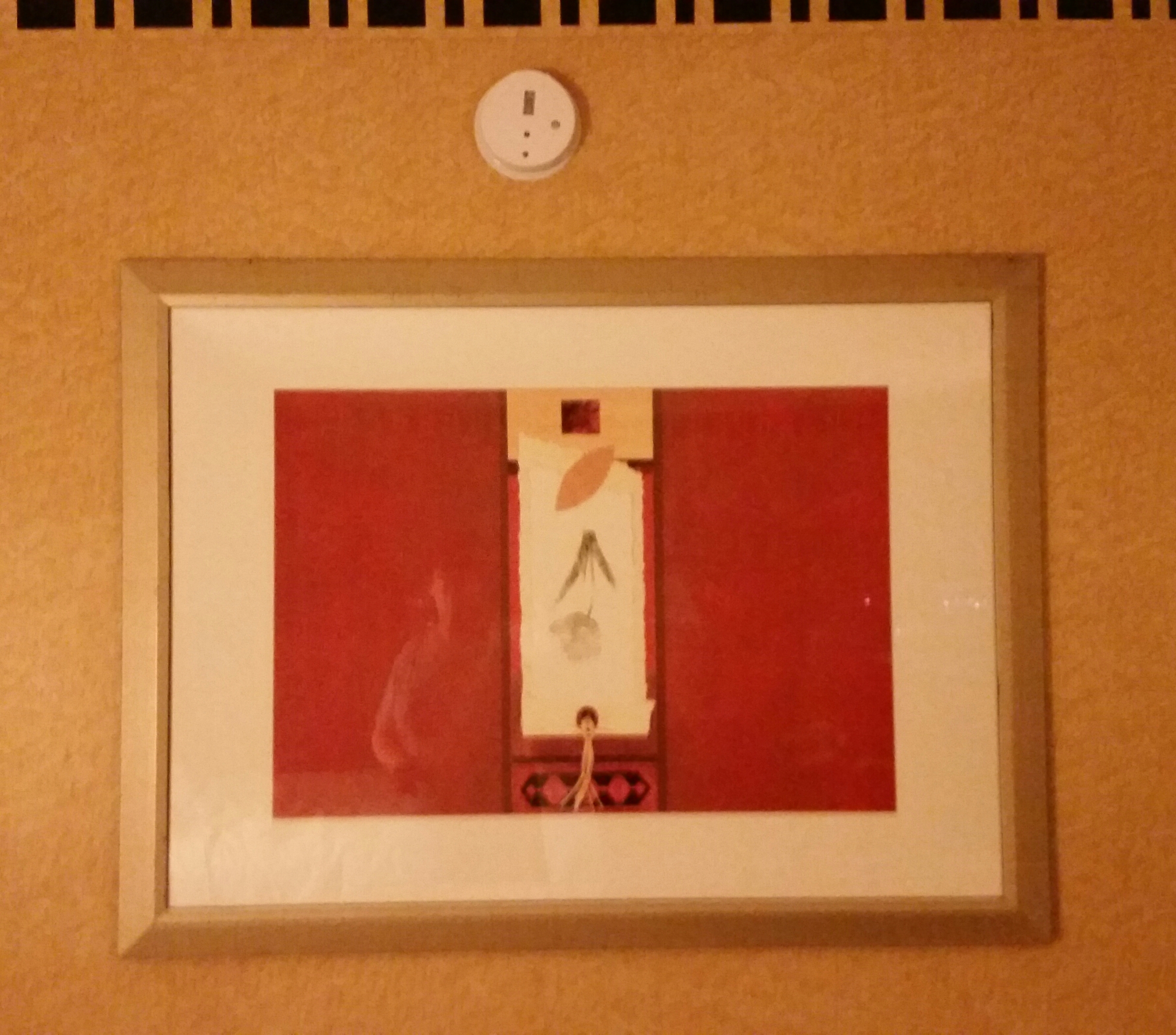 This picture hung upside down | Scrolller