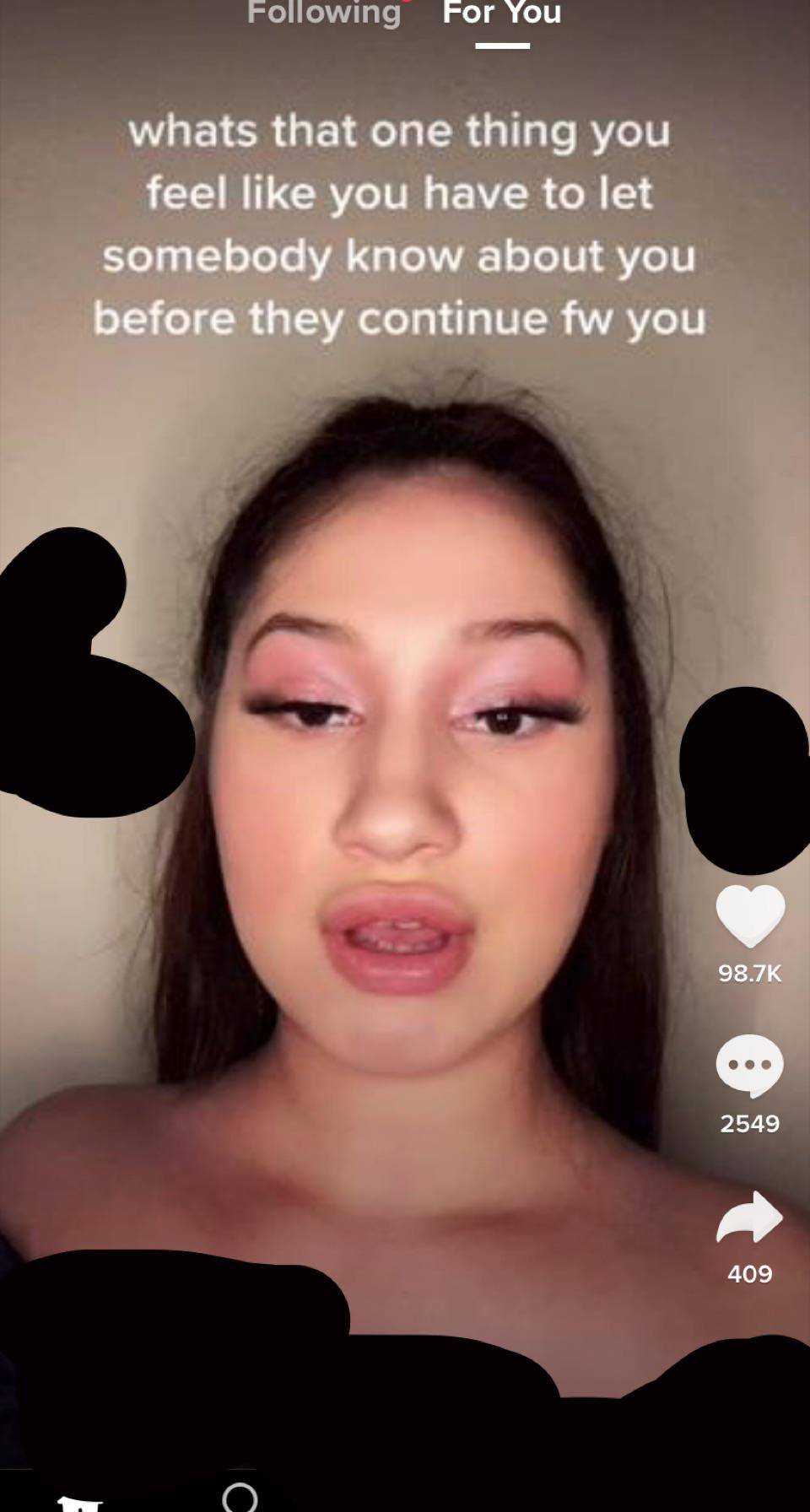 This poor girls upper lip :( | Scrolller