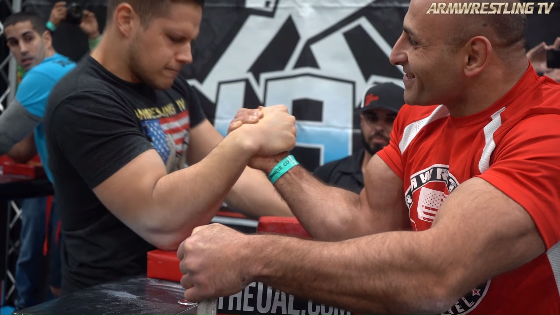 This red shirt guy is insane | Scrolller