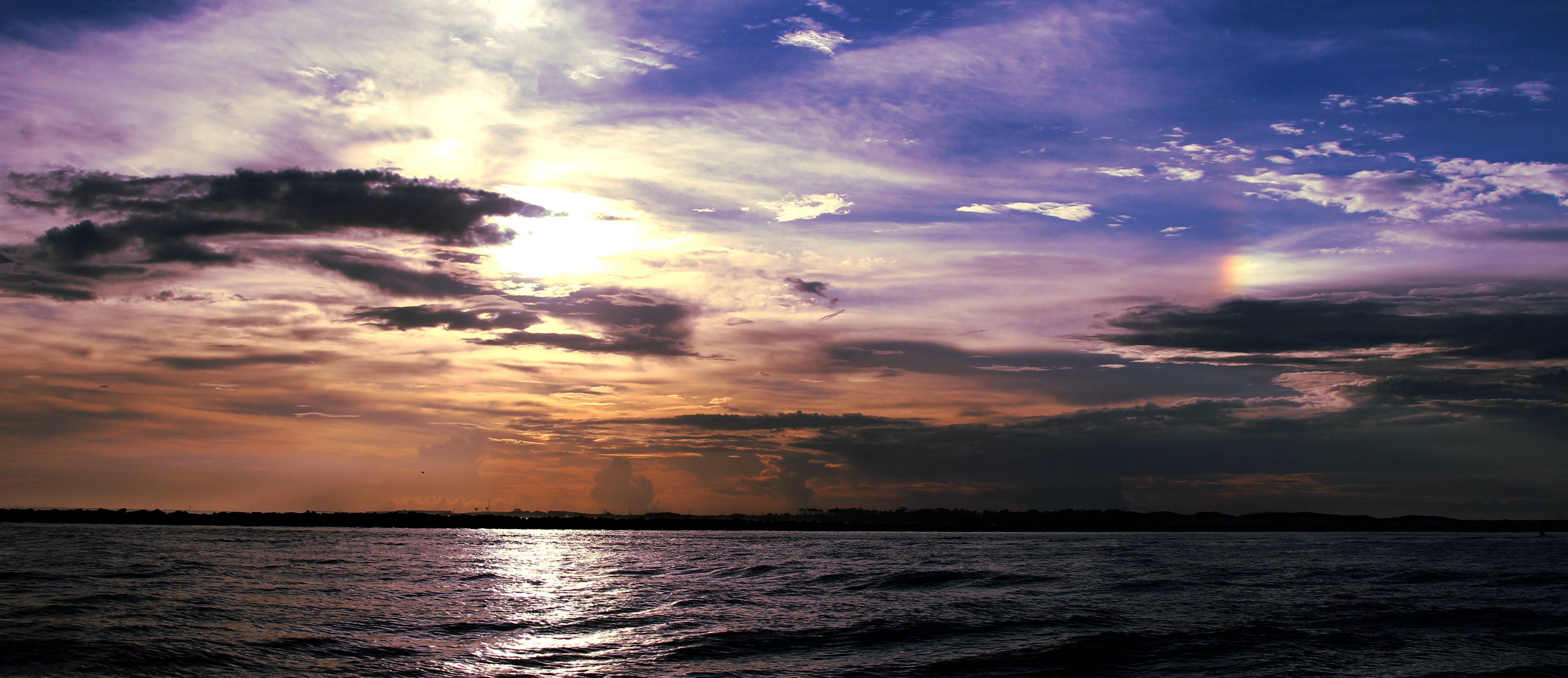 This sunset... | Scrolller