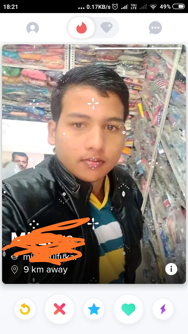 This thing slipped in | Scrolller